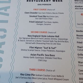 BLUE ISLAND OYSTER BAR AND SEAFOOD - Updated December 2025 - 493 Photos ...