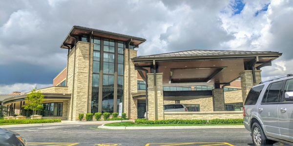 AMITA HEALTH CANCER INSTITUTUE & OUTPATIENT CENTER - Updated October ...