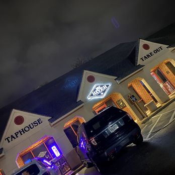 NEW RIVER TAPHOUSE - Updated May 2025 - 1026 Photos & 562 Reviews ...