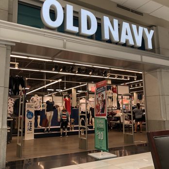 OLD NAVY CLOTHING COMPANY - 120 Washington Avenue Ext, Albany, New York ...