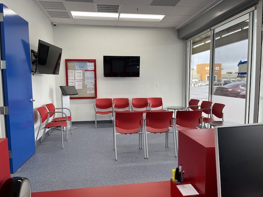 DOC-AID URGENT CARE - Updated October 2025 - 10 Photos - 2316 S Zapata ...