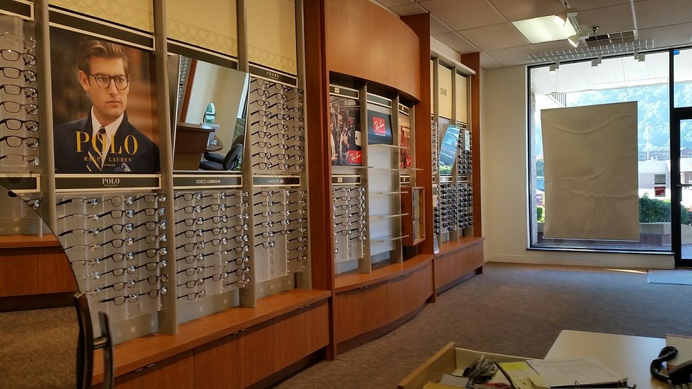 PEARLE VISION - Updated September 2025 - 16 Reviews - 953 Freeport Rd ...