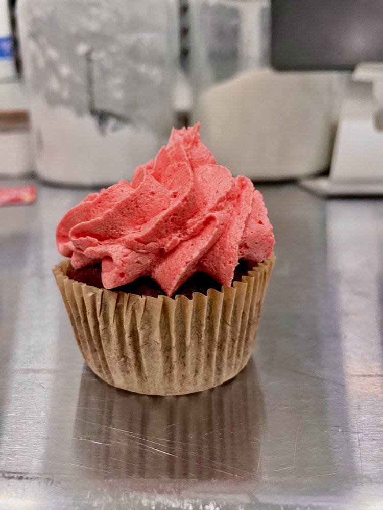 LOADEE’S GOURMET CUPCAKES AND PIES - Updated June 2026 - 34 Photos ...