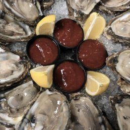 COSTAS INN - Updated December 2025 - 532 Photos & 443 Reviews - 4100 N ...