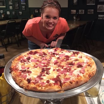 211 BAR & GRILL - Updated October 2025 - 40 Photos & 54 Reviews - 3444 ...