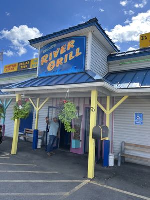 RIVER GRILL - Updated December 2025 - 168 Photos & 176 Reviews - 70 ...