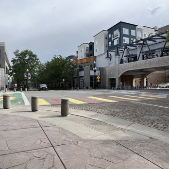 THE GATEWAY - Updated December 2025 - 276 Photos & 140 Reviews - 400 W ...