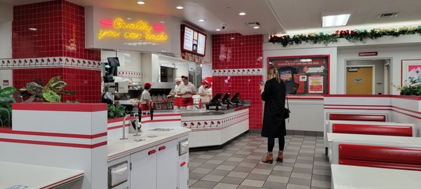 IN-N-OUT BURGER - Updated August 2025 - 331 Photos & 319 Reviews - 4840 ...
