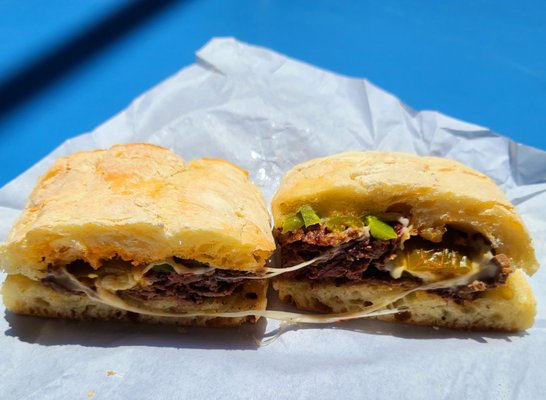 MUNDOS SANDWICH & BURGER HOUSE - Updated June 2024 - 233 Photos & 322 ...