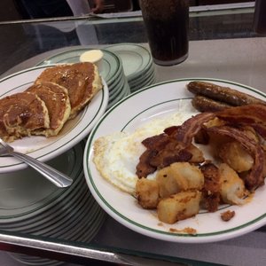 CAPITOL DINER - 33 Photos & 68 Reviews - Diners - 431 Union St, Lynn ...