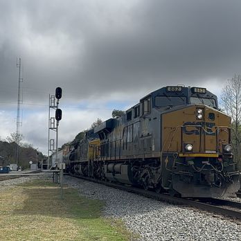 SELMA AMTRAK STATION - Updated September 2025 - 500 E Railroad St ...