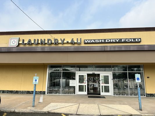 LAUNDRY-4U - Updated December 2025 - 1240 S Shaver, Pasadena, Texas ...