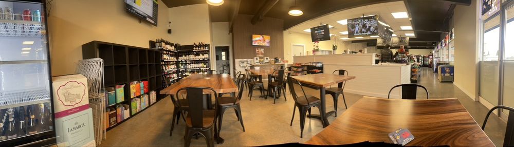 BODEGA ON BROADWAY - Updated September 2025 - 16 Photos & 17 Reviews ...