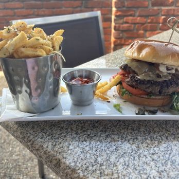 MESH LOUISVILLE - Updated January 2026 - 776 Photos & 462 Reviews ...