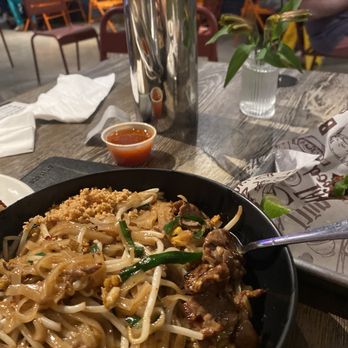 Block 9 Thai Street Eats - Cheap - Thai - Updated June 2025 - 324 ...