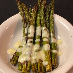 WATTERSON DINING COMMONS - Updated May 2025 - 315 S Fell, Normal ...