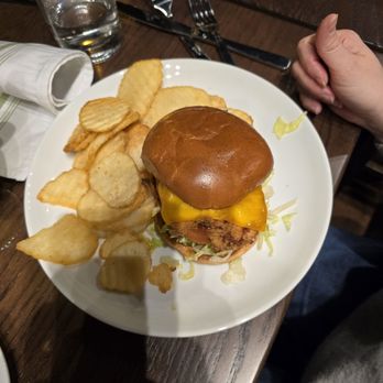 THE LUCKY WELL - Updated November 2025 - 38 Photos & 21 Reviews - 10 S ...