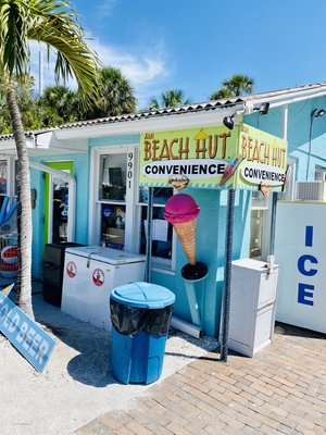AMI BEACH HUT - Updated March 2025 - 21 Photos & 15 Reviews - 9901 Gulf ...