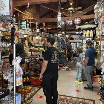 THE PEG HOUSE - Updated March 2025 - 327 Photos & 272 Reviews - 69501 ...