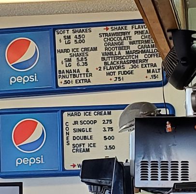 SNO-CAP DRIVE IN - REDMOND - Updated May 2025 - 60 Photos & 73 Reviews ...