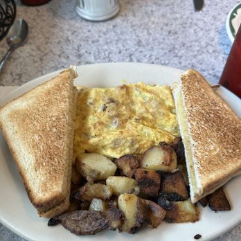 DAD’S COPAKE DINER - Updated December 2025 - 83 Photos & 115 Reviews ...