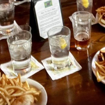 TWO FOOLS TAVERN - Updated January 2025 - 721 Photos & 766 Reviews ...