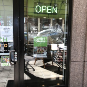 CRUNCH BISTRO - Updated January 2026 - 50 Photos & 45 Reviews - 401 N ...