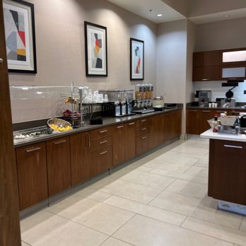 HAMPTON INN & SUITES DENVER-DOWNTOWN - Updated December 2025 - 174 ...