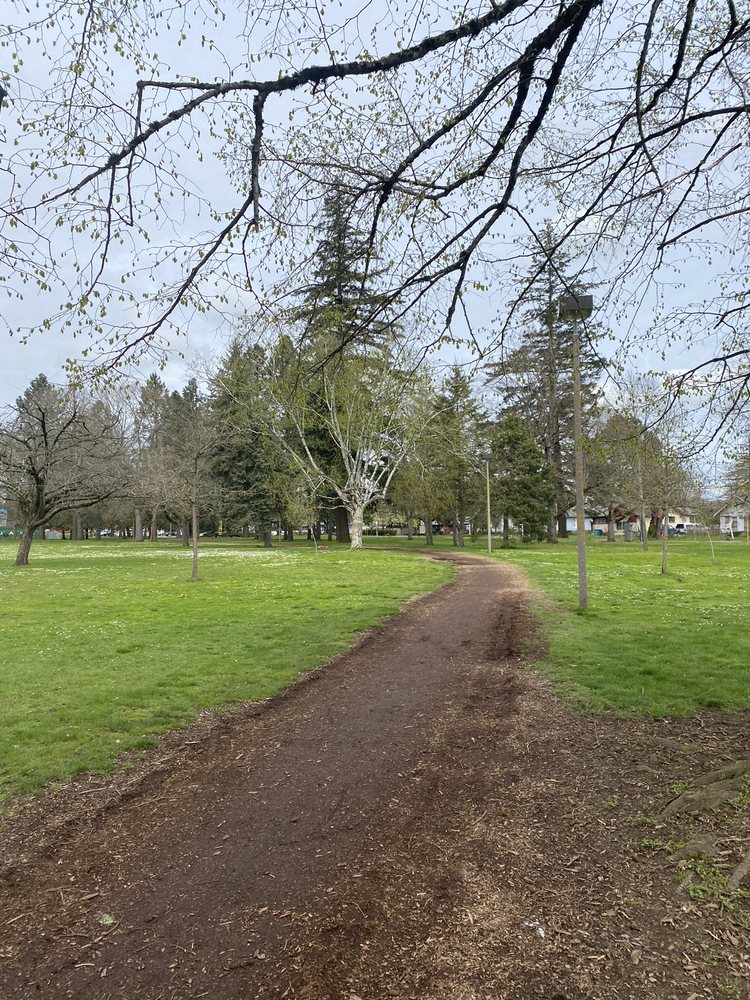 LENTS PARK - Updated October 2025 - 40 Photos & 25 Reviews - SE 92nd ...