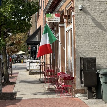 JULIET’S ITALIAN MARKET & CAFÉ - Updated December 2025 - 83 Photos ...