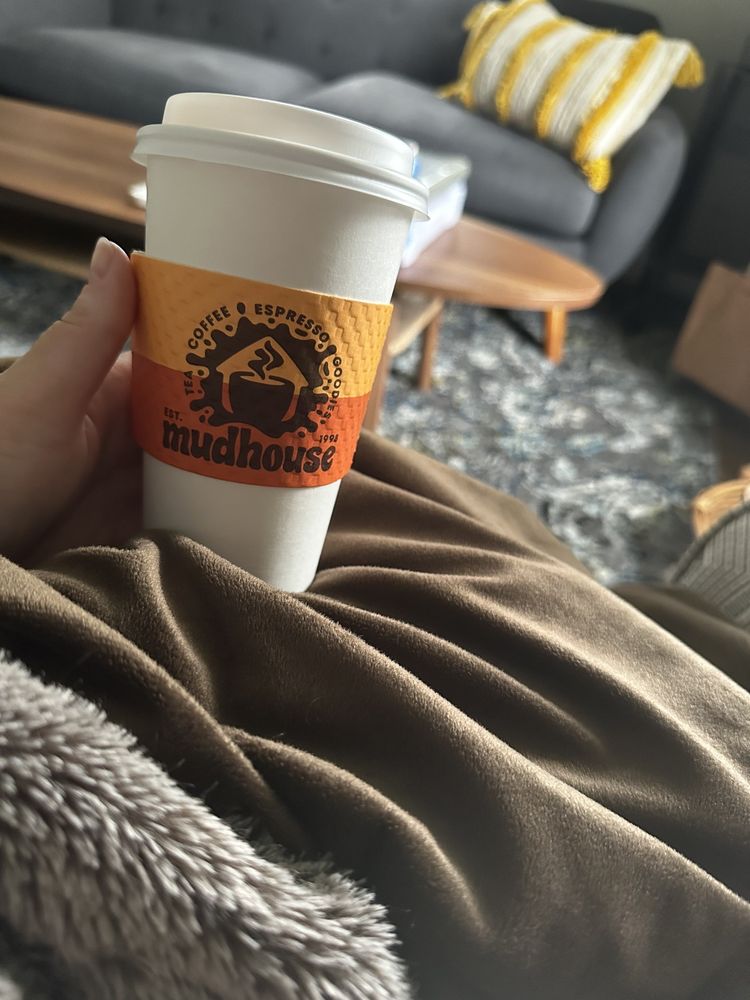 MUDHOUSE COFFEE - Updated December 2025 - 19 Photos - 5401 N 22nd St ...