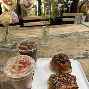 REMI FLOWER & COFFEE - Updated September 2024 - 1740 Photos & 684 ...