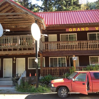 GRANDVIEW INN - Updated June 2024 - Hyder Ave, Hyder, Alaska - Hotels ...