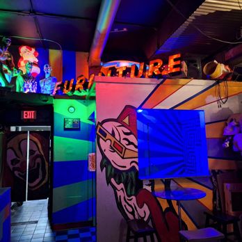 WONDERLAND - Updated October 2025 - 58 Photos & 59 Reviews - 1727 E ...