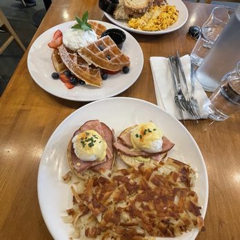 POACHED NEIGHBORHOOD KITCHEN - Updated April 2025 - 2157 Photos & 1863 ...