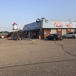 ROLLIES REDNECKS & LONGNECKS - Updated January 2026 - 52 Photos & 39 ...