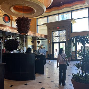 THE CHEESECAKE FACTORY - SAN JUAN - Updated October 2025 - 294 Photos ...