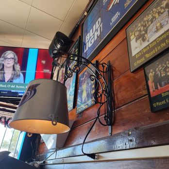 POLITO’S BEER BARREL - Updated December 2025 - 50 Photos & 52 Reviews ...