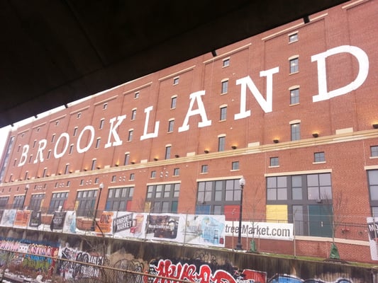 BROOKLAND-CUA METRO STATION - Updated January 2026 - 25 Photos & 12 ...