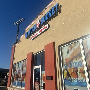 SEAFOOD BUCKET CAJUN STYLE - Updated May 2025 - 549 Photos & 123 ...