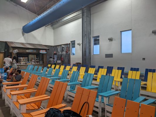 SPLASH SHACK - Updated November 2025 - 85 Photos & 101 Reviews - 1801 ...