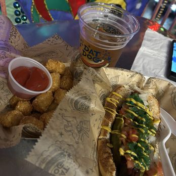 DAT DOG - Updated April 2025 - 1862 Photos & 1317 Reviews - 601 ...