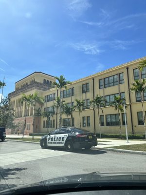 MIAMI SENIOR HIGH SCHOOL - Updated December 2025 - 42 Photos & 10 ...