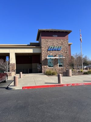 ROSEVILLE DMV OFFICE - Updated December 2025 - 84 Photos & 273 Reviews ...