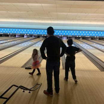 CAL BOWL - 169 Photos & 178 Reviews - 2400 Carson St, Lakewood ...