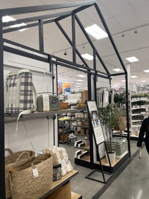 TARGET - Updated December 2025 - 645 Photos & 163 Reviews - 2850 N ...