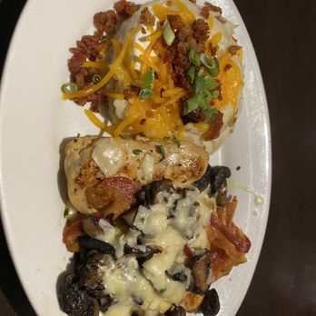 RUBY TUESDAY HAWAII - WINDWARD MALL - Updated August 2025 - 1049 Photos ...