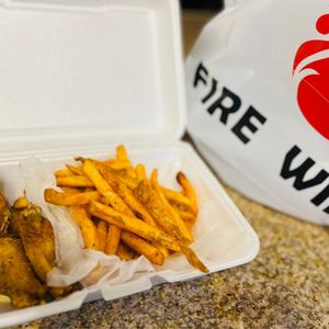 WING SLINGERS - Updated July 2025 - 80 Photos & 246 Reviews - 7325 E ...