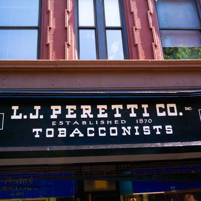 L J PERETTI CO - Updated December 2025 - 29 Photos & 107 Reviews - 2 1/ ...