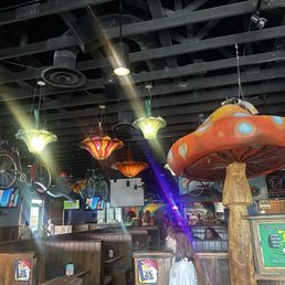 MELLOW MUSHROOM HILTON HEAD ISLAND - Updated October 2025 - 199 Photos ...